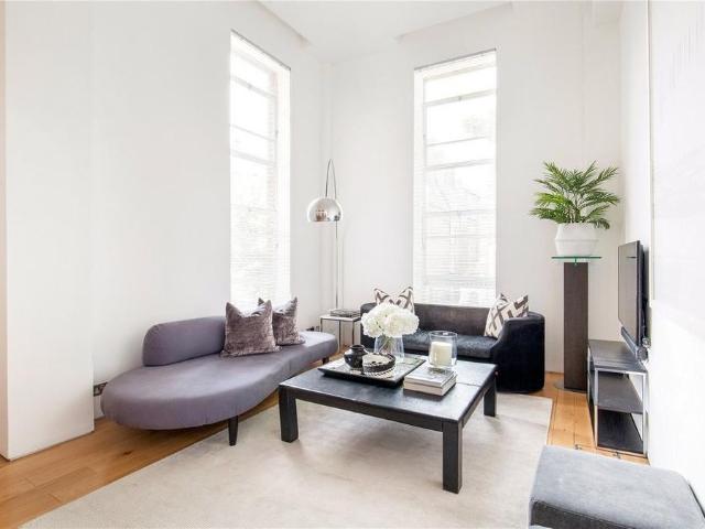 2 bedroom duplex to rent