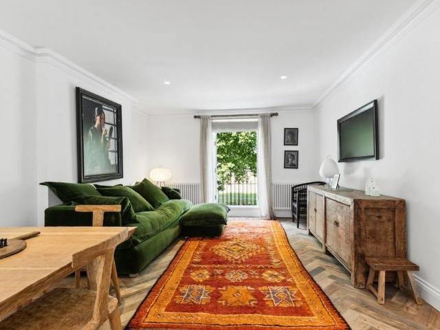 2 bedroom duplex to rent