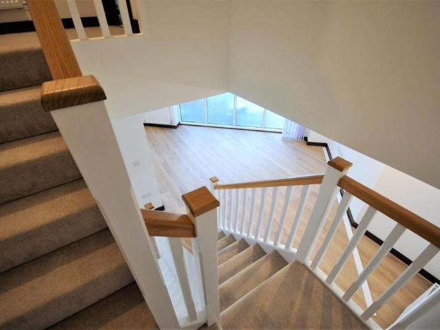 2 bedroom duplex to rent