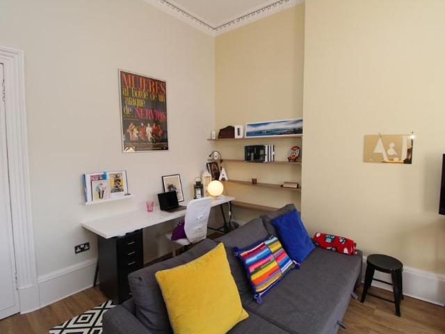 2 bedroom duplex to rent