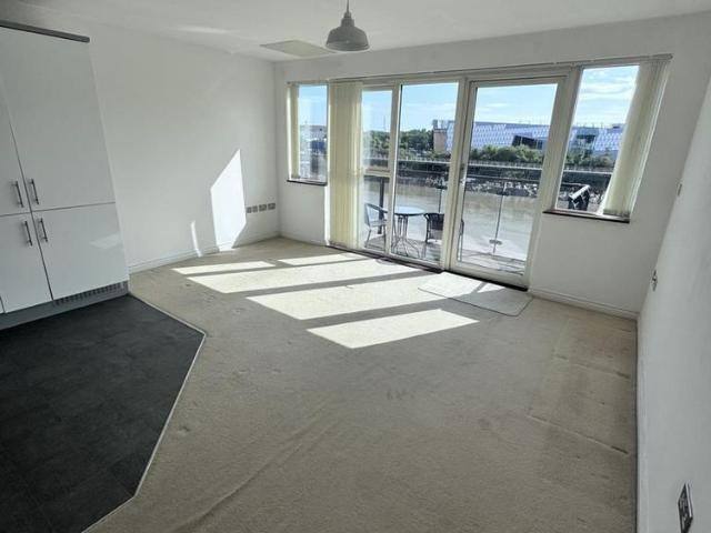 2 bedroom duplex to rent