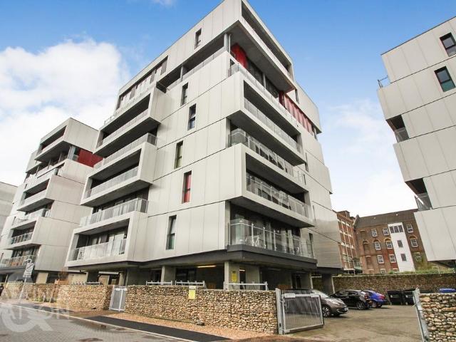 2 bedroom duplex to rent