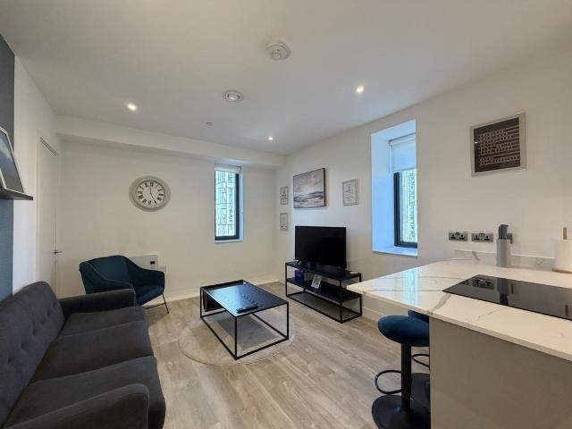 2 bedroom duplex to rent