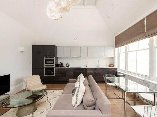 2 bedroom duplex to rent