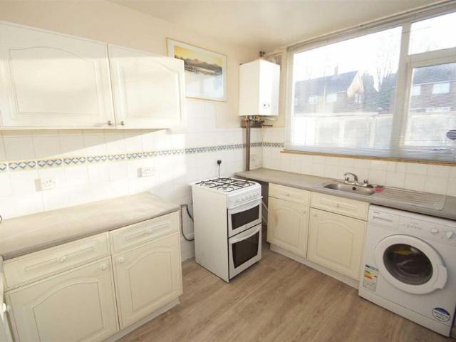 2 bedroom duplex to rent
