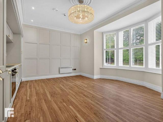 2 bedroom duplex to rent