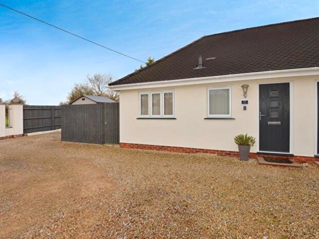 2 Bedroom Duplex To Rent In Sugworth Lane, Radley, Abingdon, OX14