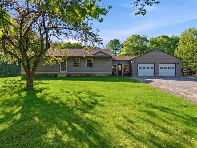 2 bedroom, Durham ME 04222 LS102823140