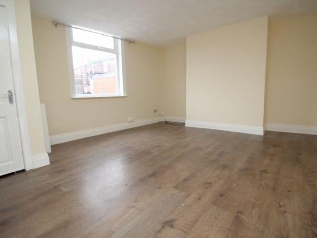 2 Bedroom End of Terrace