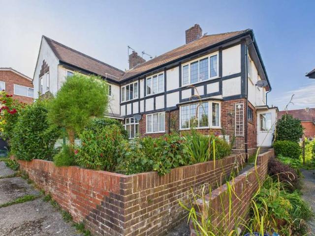 2 Bedroom End Of Terrace House