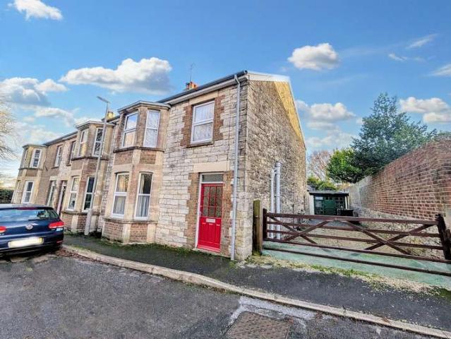 2 Bedroom End Of Terrace House