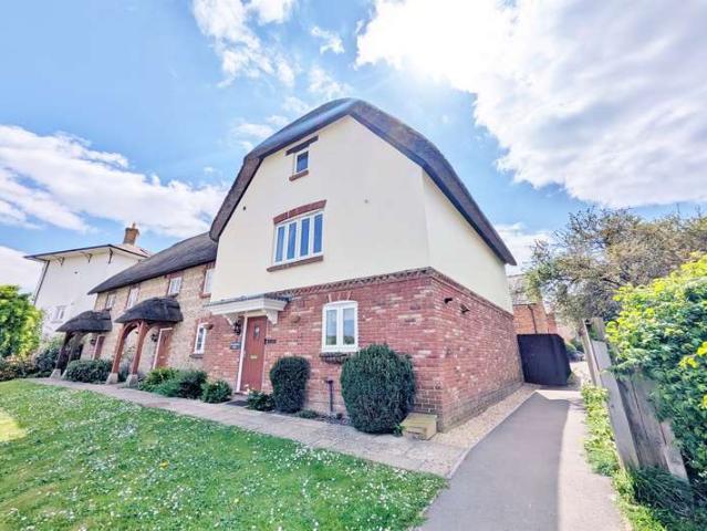 2 Bedroom End Of Terrace House
