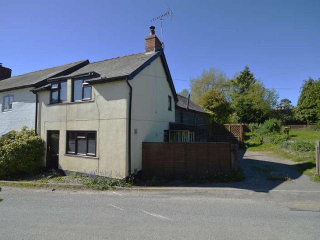 2 Bedroom End Of Terrace House