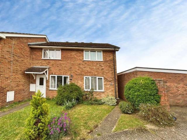 2 Bedroom End Of Terrace House