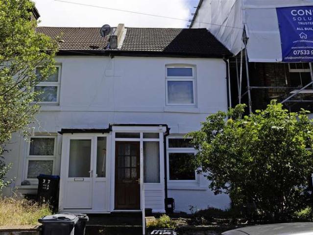 2 Bedroom End Of Terrace House