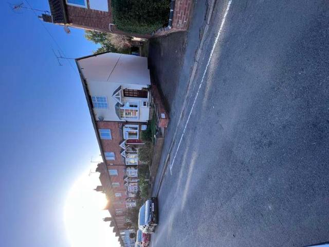 2 Bedroom End Of Terrace House