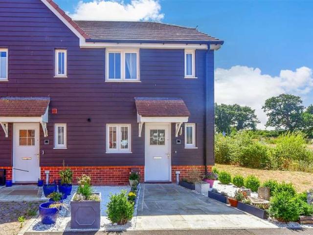 2 Bedroom End Of Terrace House