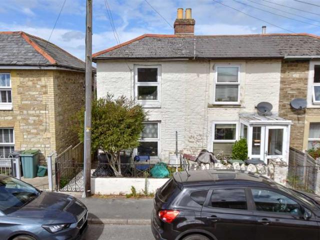 2 Bedroom End Of Terrace House