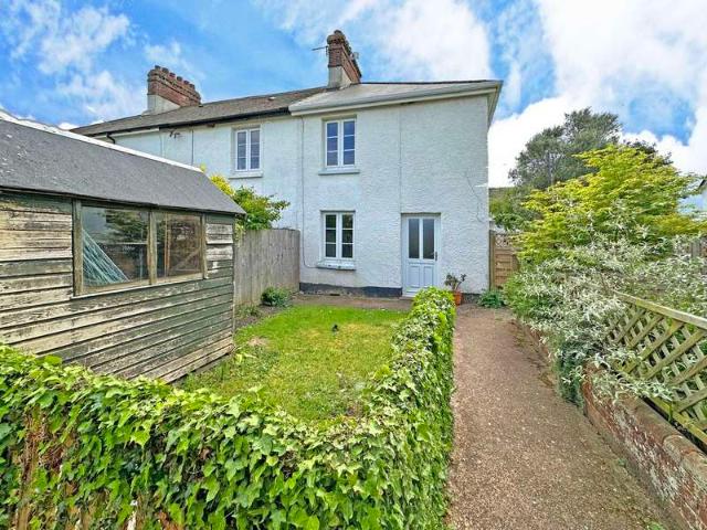 2 Bedroom End Of Terrace House