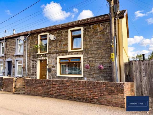 2 Bedroom End Of Terrace House