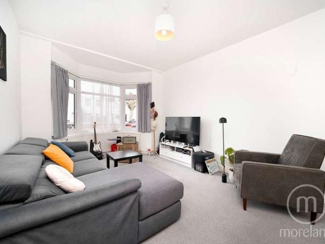 2 Bedroom End Of Terrace House