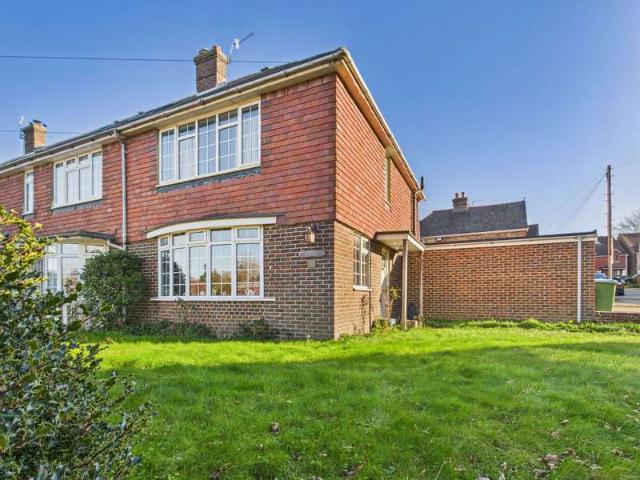 2 Bedroom End Of Terrace House