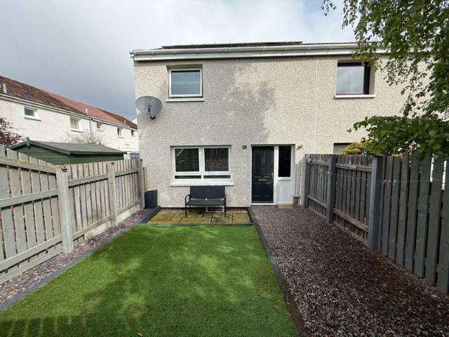 2 Bedroom End Of Terrace House