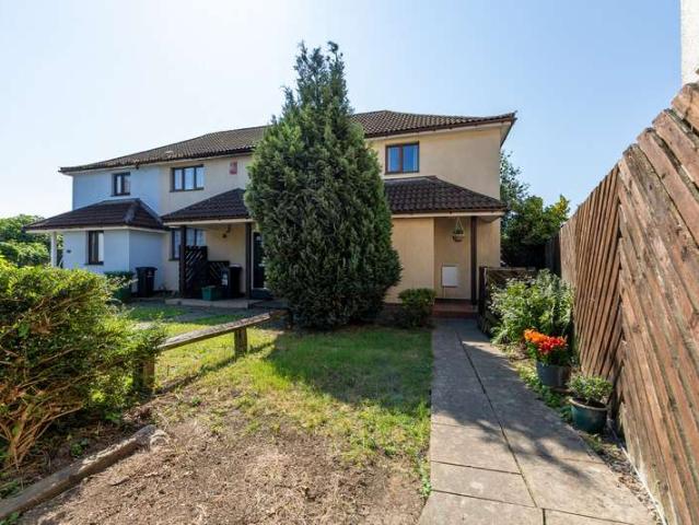 2 Bedroom End Of Terrace House