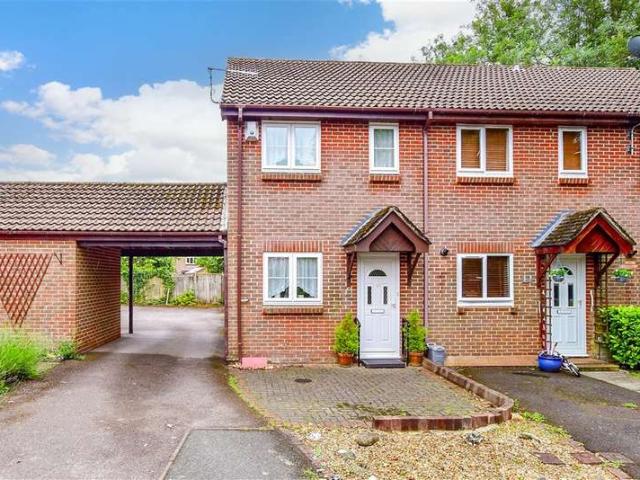 2 Bedroom End Of Terrace House