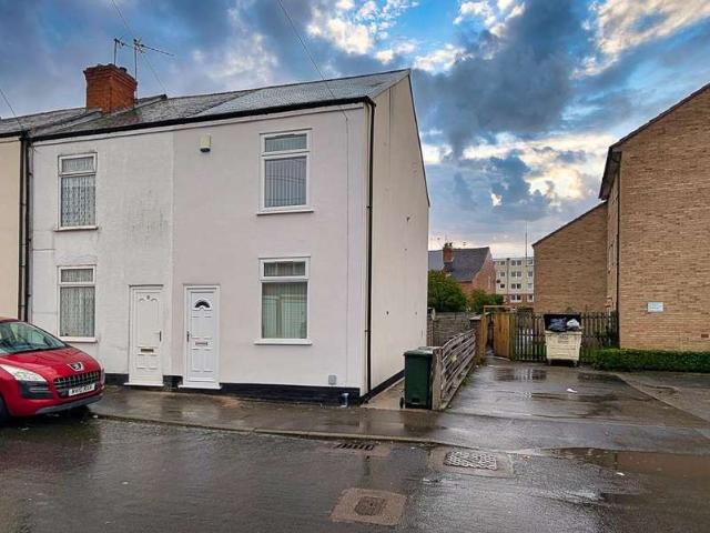 2 Bedroom End Of Terrace House