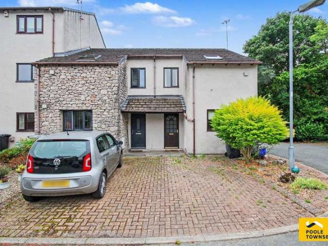 2 Bedroom End Of Terrace House