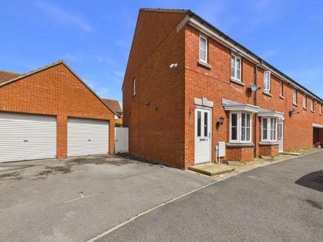 2 Bedroom End Of Terrace House