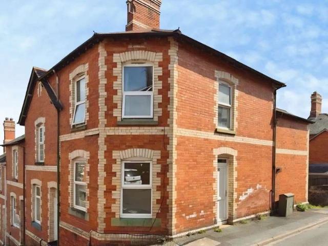 2 Bedroom End Of Terrace House