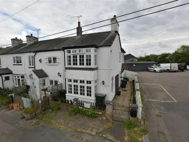 2 Bedroom End Of Terrace House