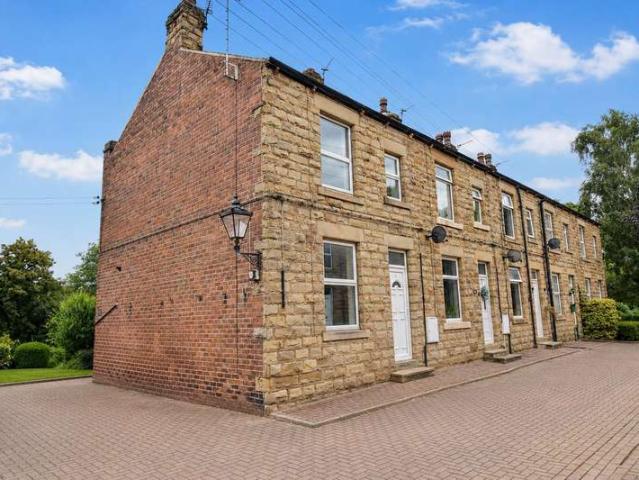 2 Bedroom End Of Terrace House