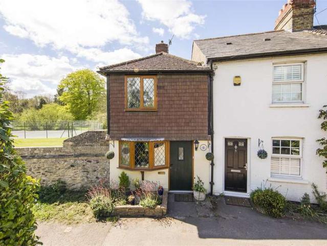 2 Bedroom End Of Terrace House