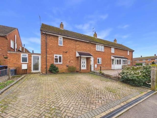 2 Bedroom End Of Terrace House