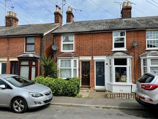 2 Bedroom End Of Terrace House