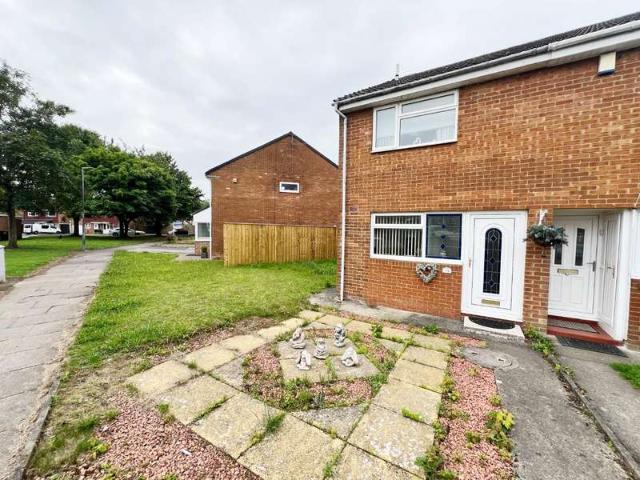 2 Bedroom End Of Terrace House