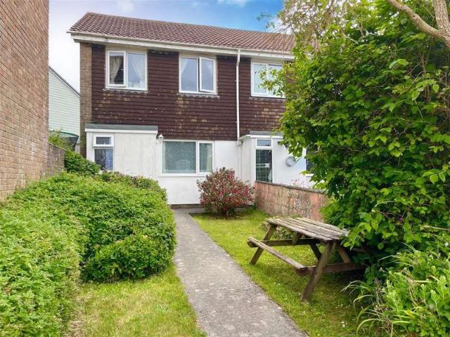 2 Bedroom End Of Terrace House