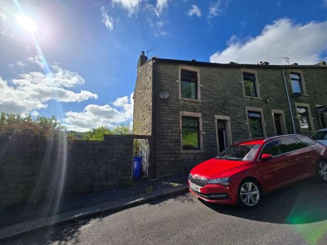 2 Bedroom End Of Terrace House