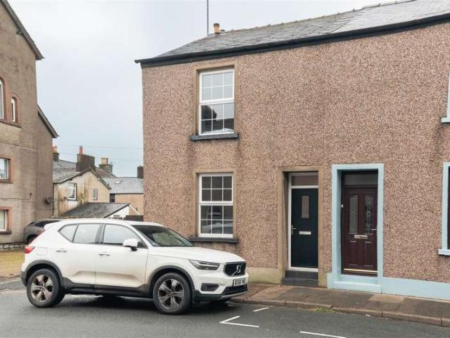2 Bedroom End Of Terrace House
