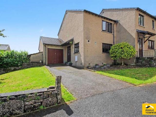 2 Bedroom End Of Terrace House