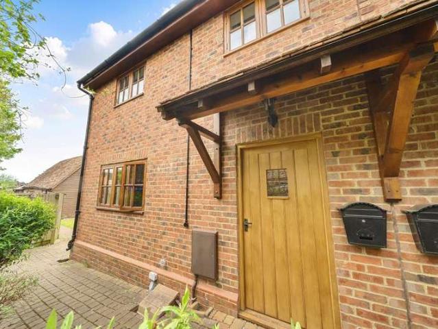 2 Bedroom End Of Terrace House