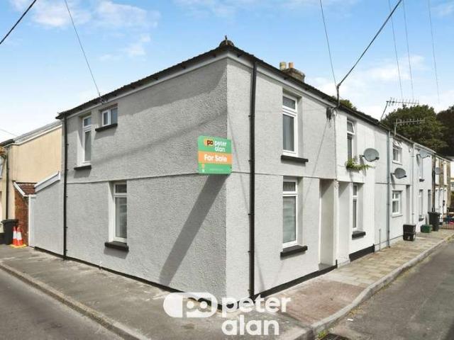 2 Bedroom End Of Terrace House