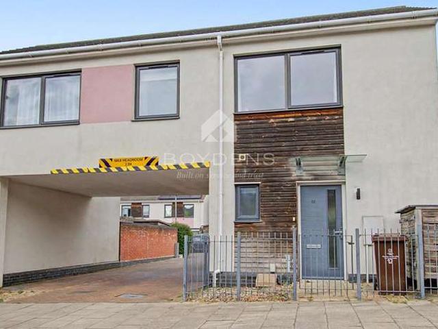 2 Bedroom End Of Terrace House