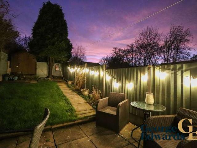 2 Bedroom End Of Terrace House