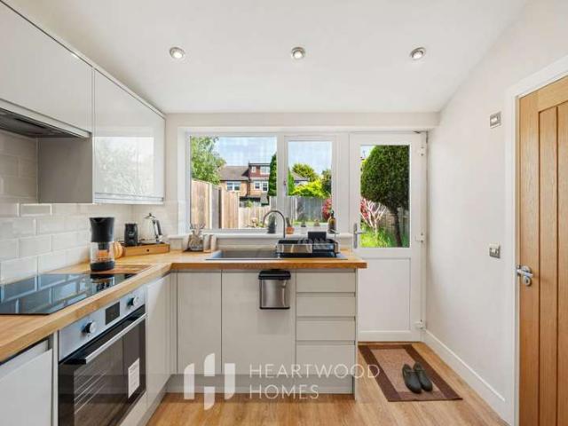 2 Bedroom End Of Terrace House