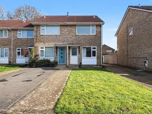 2 Bedroom End Of Terrace House
