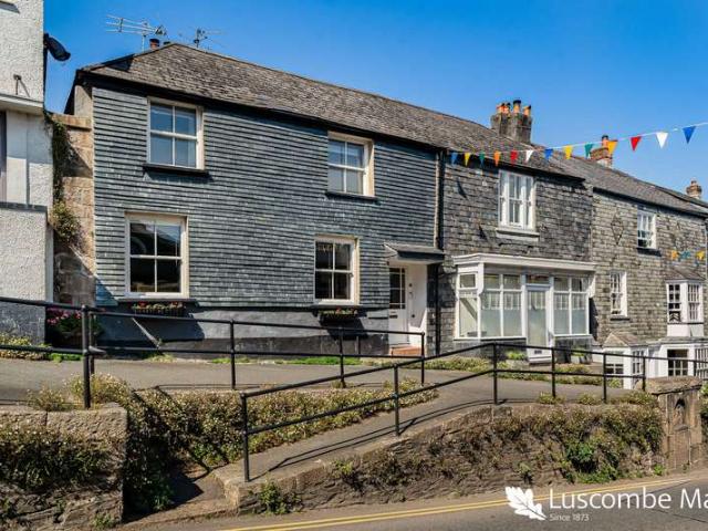 2 Bedroom End Of Terrace House